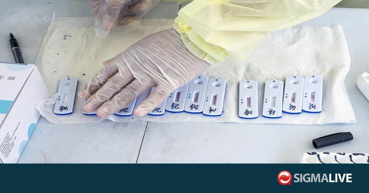 Το Υπουργείο Υγείας συστήνει εμβολιασμό ευάλωτων κατά γρίπης και Covid-19 - Sigmalive