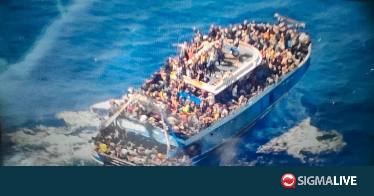 Ιταλία: 49 μετανάστες μεταφέρει στην Αλβανία το πλοίο του πολεμικού ναυτικού - Sigmalive