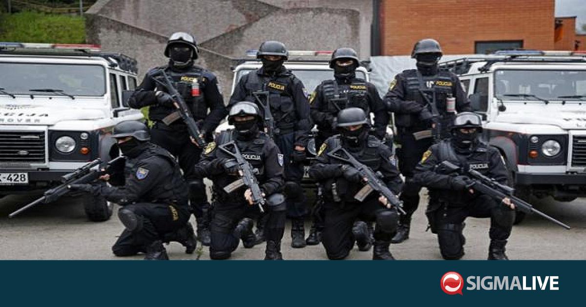 Κύπρος: Ύποπτη ομάδα 80 ατόμων έχει στρατιωτικούς κανόνες και επαφές με Τραμπ - Sigmalive