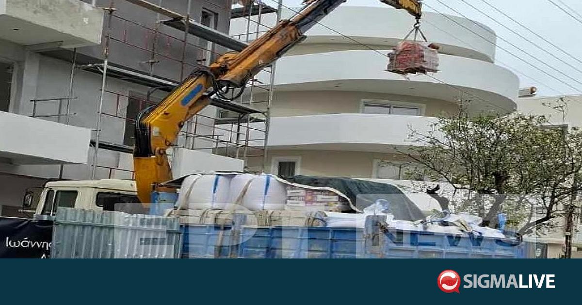 Γερανοφόρο όχημα έπεσε σε ηλεκτροφόρα καλώδια - Αναίσθητος εργάτης - Sigmalive