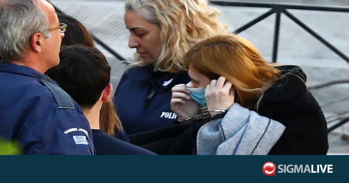 Πισπιρίγκου: Έπαιξε το «Στο Κελί 33» από κινητό λίγο πριν την απόφαση - Sigmalive