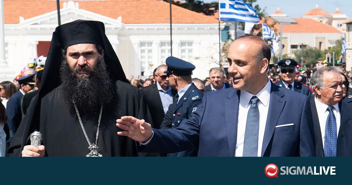 Φαίδωνας για Τυχικό: Δεν μου απαντά τηλέφωνα, μου έστειλε sms «Ευλογείτε» - Sigmalive