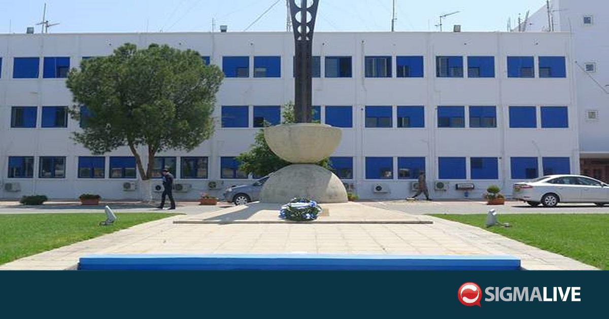 Παραδόθηκαν στον ΣΠΑΒΟ τα έσοδα από πασχαλινό παζαράκι στο Αρχηγείο Αστυνομίας - Sigmalive
