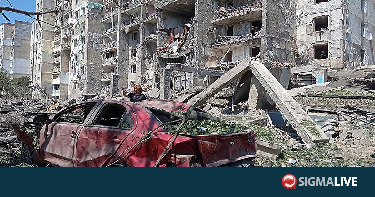 Τουλάχιστον 12 νεκροί και 90 τραυματίες από τα ρωσικά πλήγματα στο Κίεβο - Sigmalive