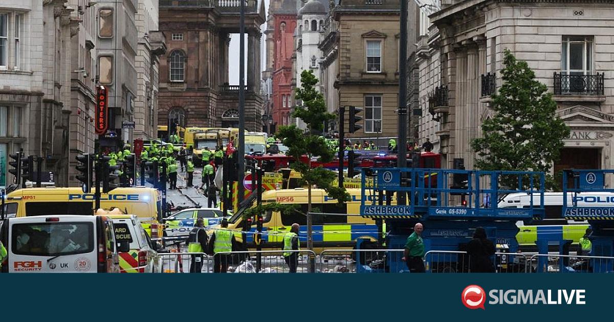 Τρόμος στο Λίβερπουλ: 47 τραυματίες μετά από την παράσυρση πεζών (VIDEO) - Sigmalive