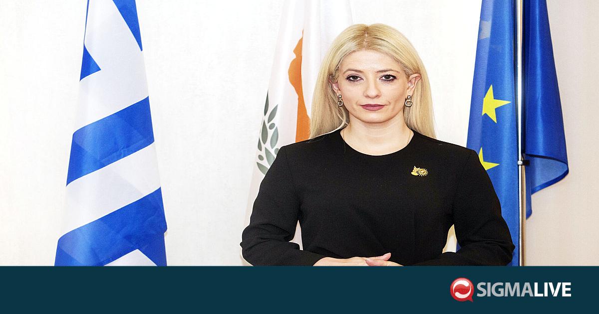 Αννίτα: Ο ΔΗΣΥ συνεχίζει ως πυλώνας σταθερότητας 49 χρόνια μετά την ίδρυση του - Sigmalive