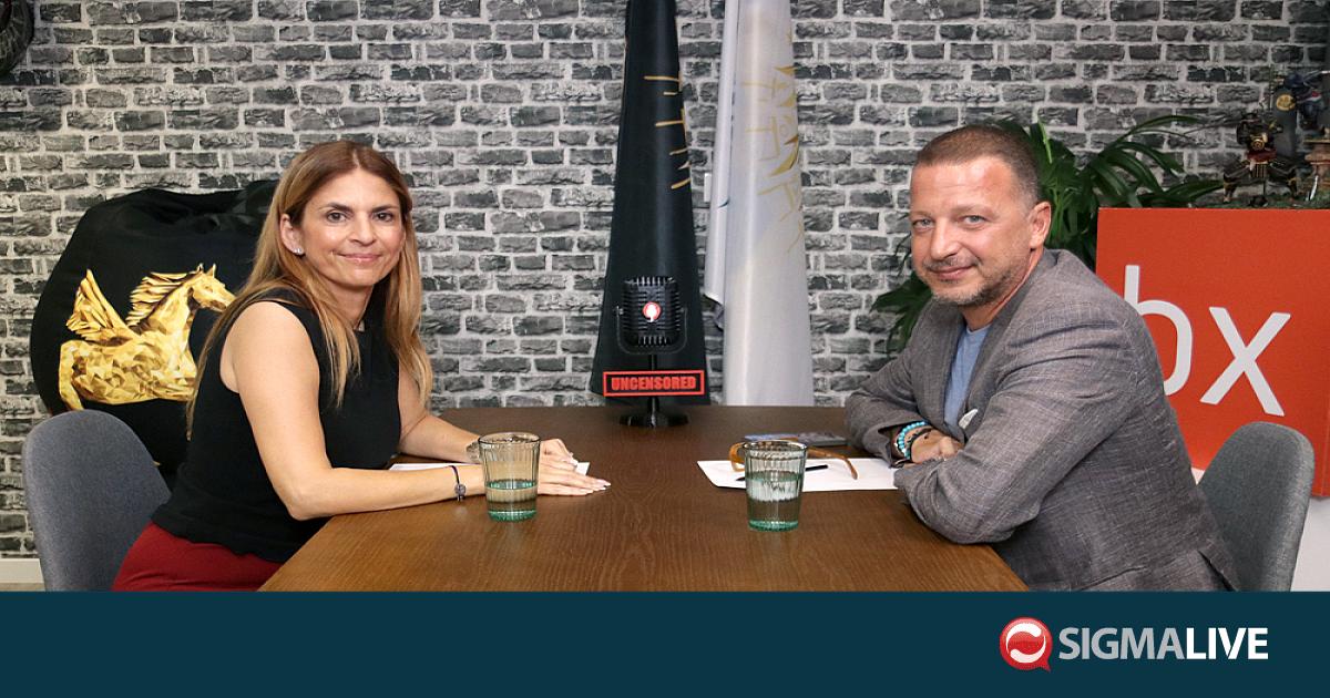 Uncensored: Ο Χρύσανθος Τσουρούλλης υποδέχεται την Τίνα Παύλου - Sigmalive