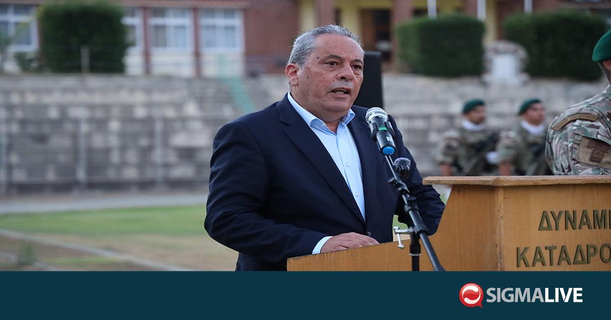 ΦΩΤΟ: Ο Βασίλης Πάλμας τίμησε τη 31η Μοίρα Καταδρομών - 61 χρόνια ...