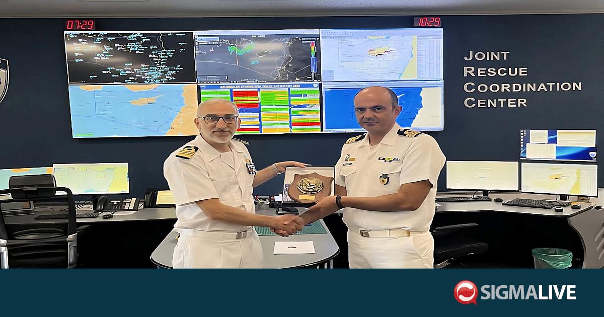 Επίσκεψη πληρώματος ιταλικού καταδρομικού «Francesco Mimbelli» στο ΚΣΕΔ - Sigmalive