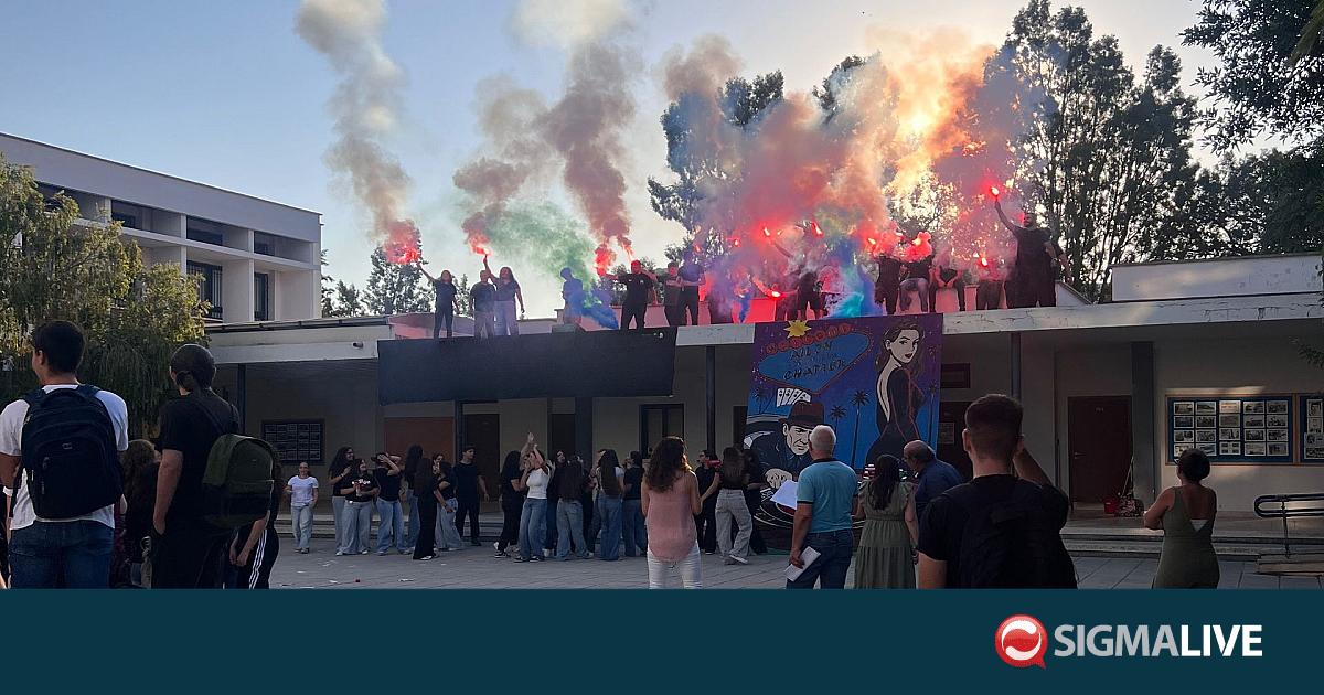 Με φωτοβολίδες το πρώτο κουδούνι σε σχολεία στη Λευκωσία (pics) - Sigmalive