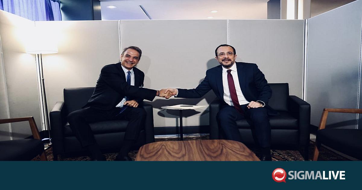 Συνάντηση Χριστοδουλίδη-Μητσοτάκη: Προσηλωμένοι στην υλοποίηση του GSI (pics) - Sigmalive