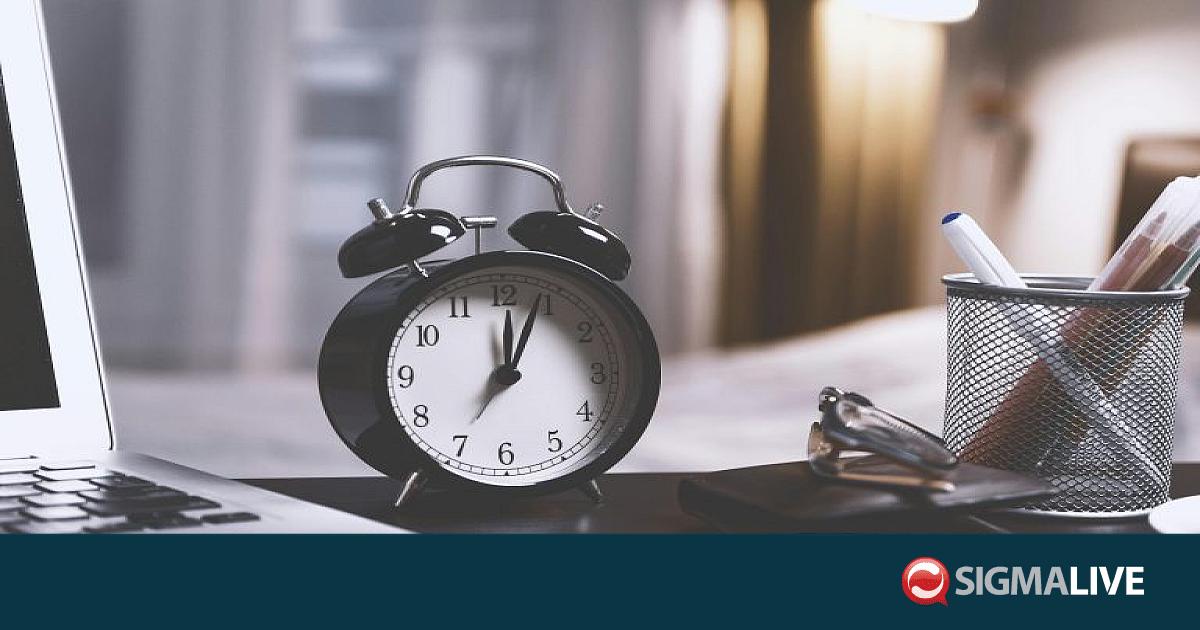 Αλλάζει η ώρα την Κυριακή: Μια ώρα πίσω οι δείκτες των ρολογιών - Sigmalive