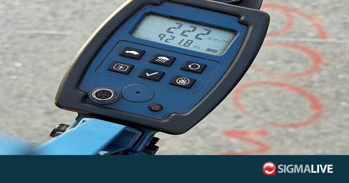 «Απογειώθηκε» με 222 χλμ. στον αυτοκινητόδρομο - Σύλληψη 40χρονου - Sigmalive