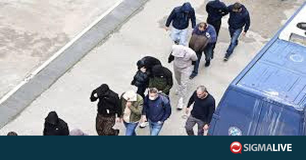 ΟΠΕΚΕΠΕ: 14 προφυλακίσεις για εγκληματική οργάνωση- Στους 40 οι ...