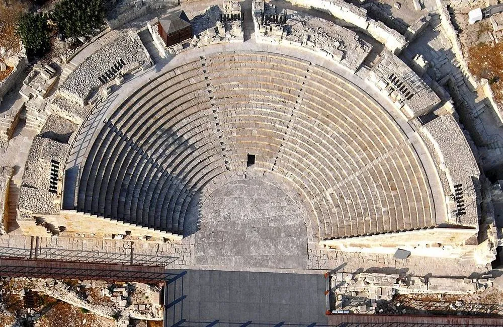 Κλείνει ο αρχαιολογικός χώρος Κουρίου - Ο λόγος - Sigmalive