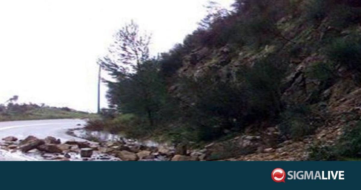Κατολισθήσεις πετρών επηρεάζουν την κυκλοφορία σε δρόμους στα ορεινά ...