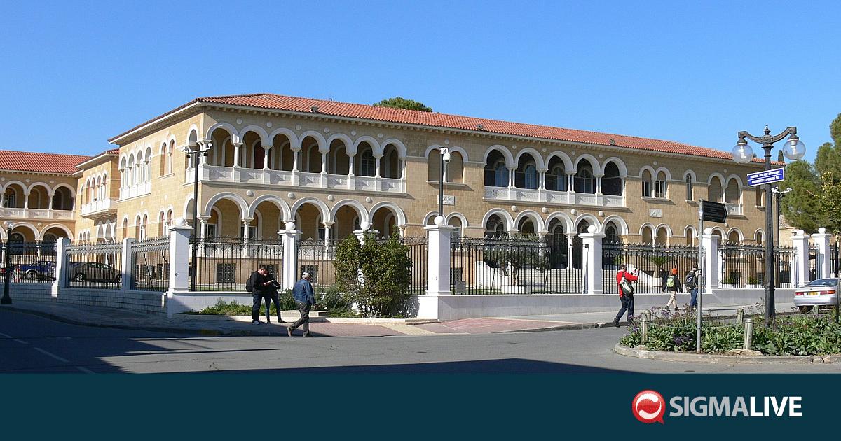 Αρχιεπισκοπή για πίνακες Γαβριήλ: Προκαλεί πιστούς, κινείται στην τοξικότητα - Sigmalive
