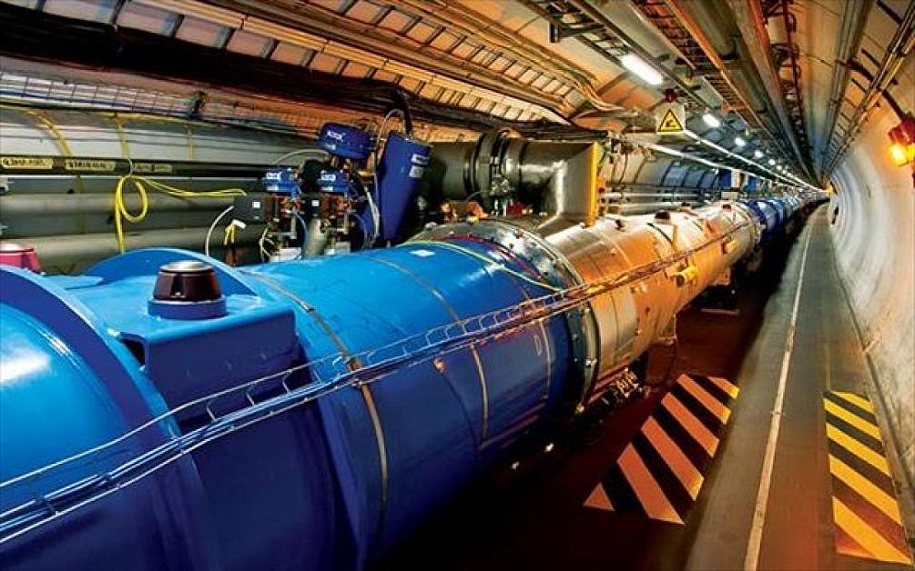 CERN: Νέα στοιχεία για το «σωματίδιο του Θεού» - Sigmalive