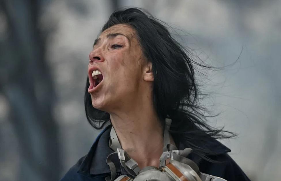 Κατερίνα Ιωαννίδου -Ποια είναι η πυροσβέστης που έγινε viral - Sigmalive