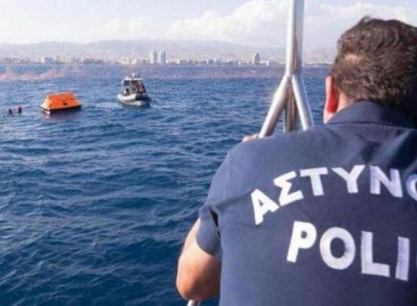 Χειροπέδες σε 50χρονο διακινητή για την άφιξη μεταναστών στο Κάβο Γκρέκο - Sigmalive