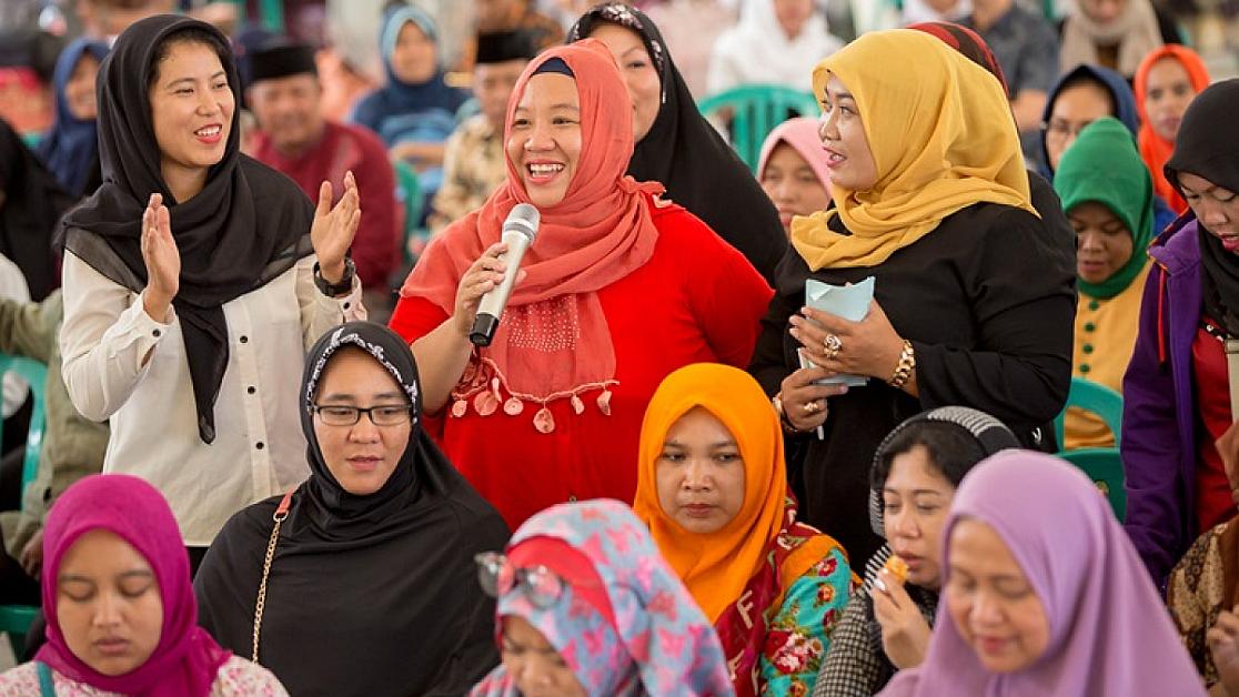 Η Ινδονησία θα εγκρίνει νέο ποινικό κώδικα που θα απαγορεύει το σεξ εκτός γάμο - Sigmalive