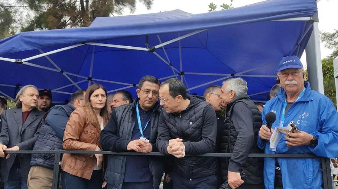 Μαραθώνιος: Ο ΠτΔ υποσχέθηκε να συμμετέχει του χρόνου μαζί με το Υπουργικό - Sigmalive