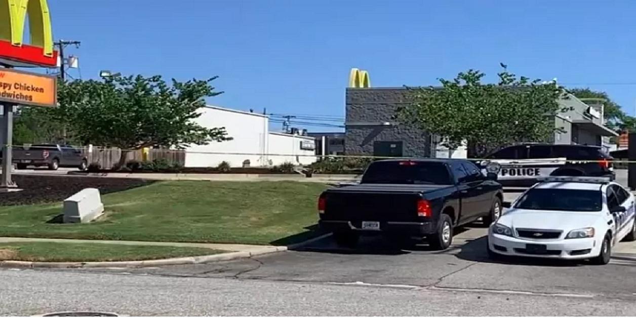 ΗΠΑ: Ένοπλος άνοιξε πυρ σε McDonald's-Τουλάχιστον 4 νεκροί (ΒΙΝΤΕΟ ...