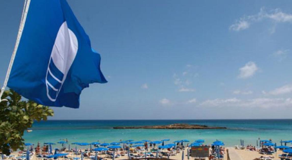 Γαλάζια Σημαία για 16 παραλίες και μαρίνα Αγίας Νάπας για το 2023 ...