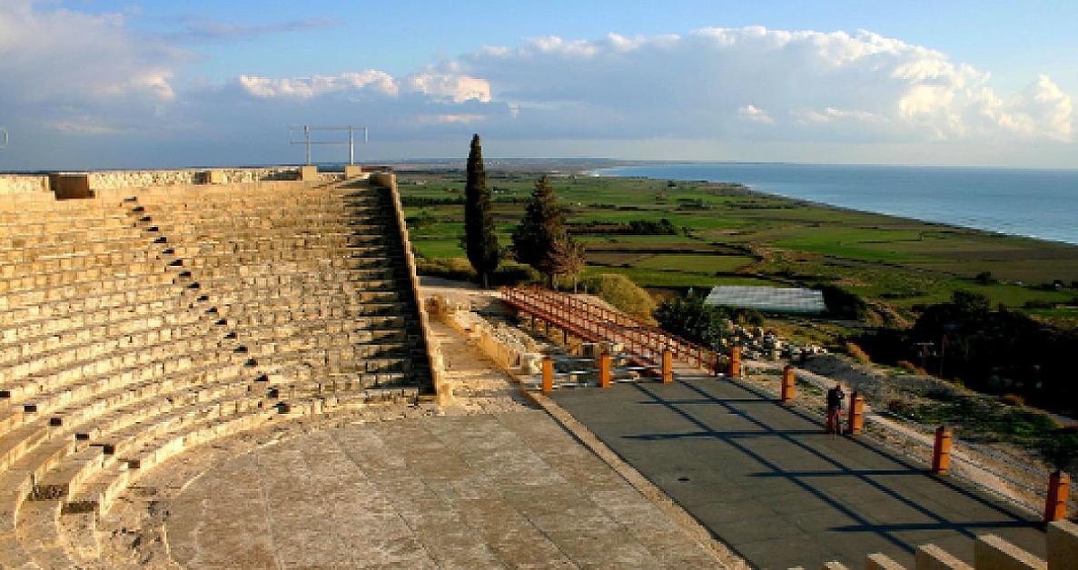 Κάρτα πολιτισμού σε όλους τους νέους - «Πιο κοντά στα πολιτιστικά ...