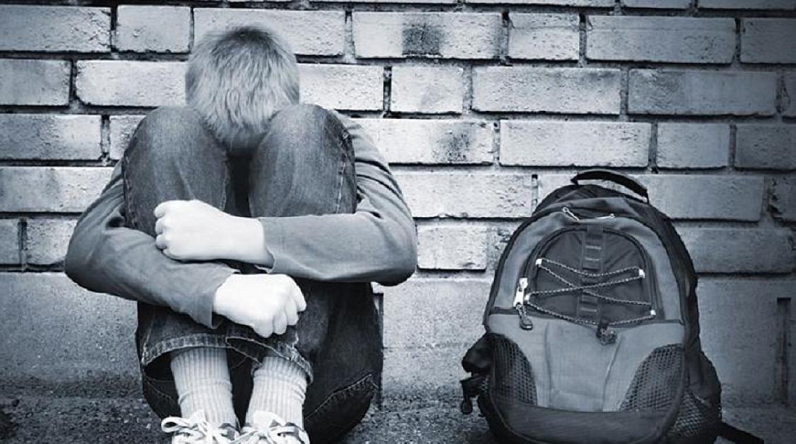 Πού οφείλεται η σχολική βία και οι τρόποι αντιμετώπισης (ΒΙΝΤΕΟ ...