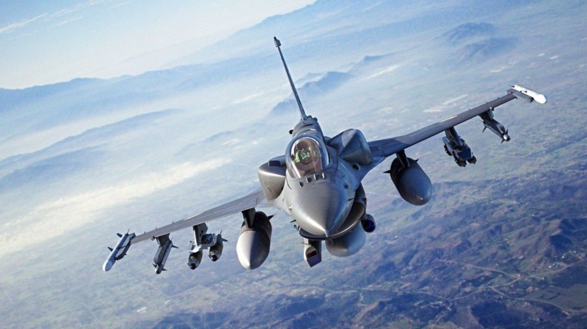 Μαχητικό αεροσκάφος F-16 των ΗΠΑ συντρίβεται στα ανοικτά της Νότιας Κορέας - Sigmalive