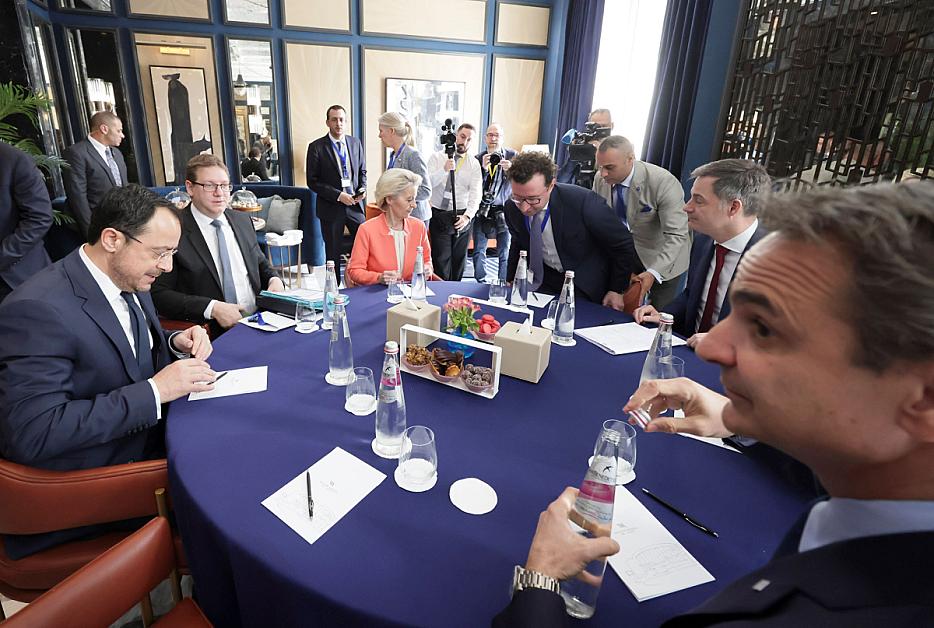 Κάιρο: Υπογράφηκε η Κοινή Διακήρυξη – Τι προνοεί - Sigmalive