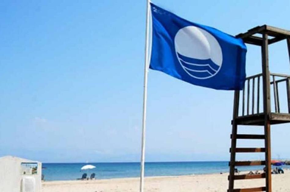 Σε ποιες παραλίες του Παραλιμνίου απονεμήθηκαν Γαλάζιες Σημαίες - Sigmalive