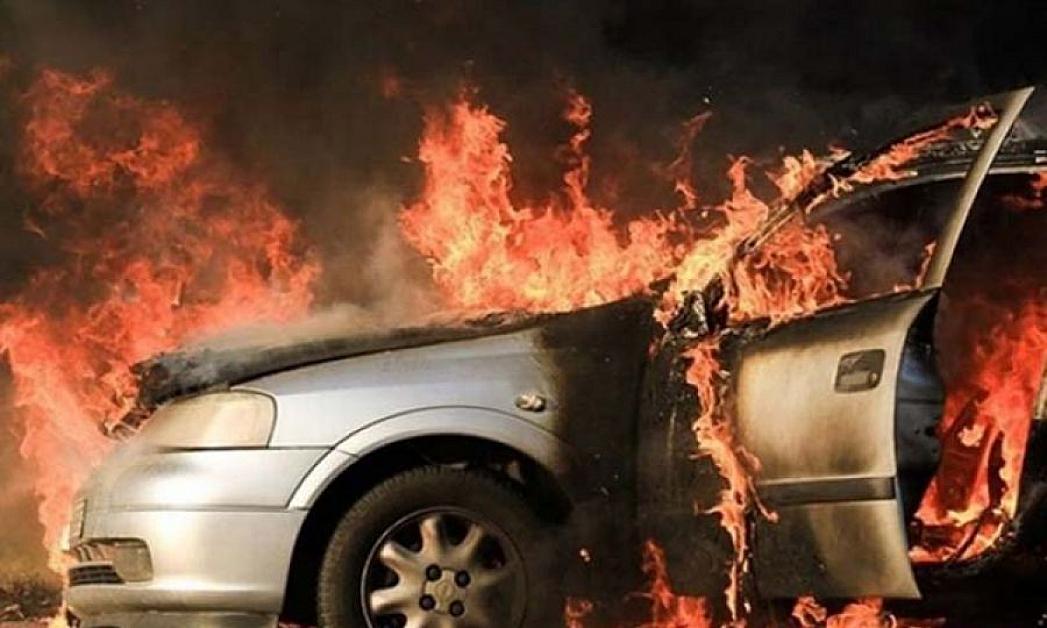 Φωτιά σε όχημα τα ξημερώματα στην Πάφο – Είχε καταγγελθεί ως κλοπιμαίο - Sigmalive