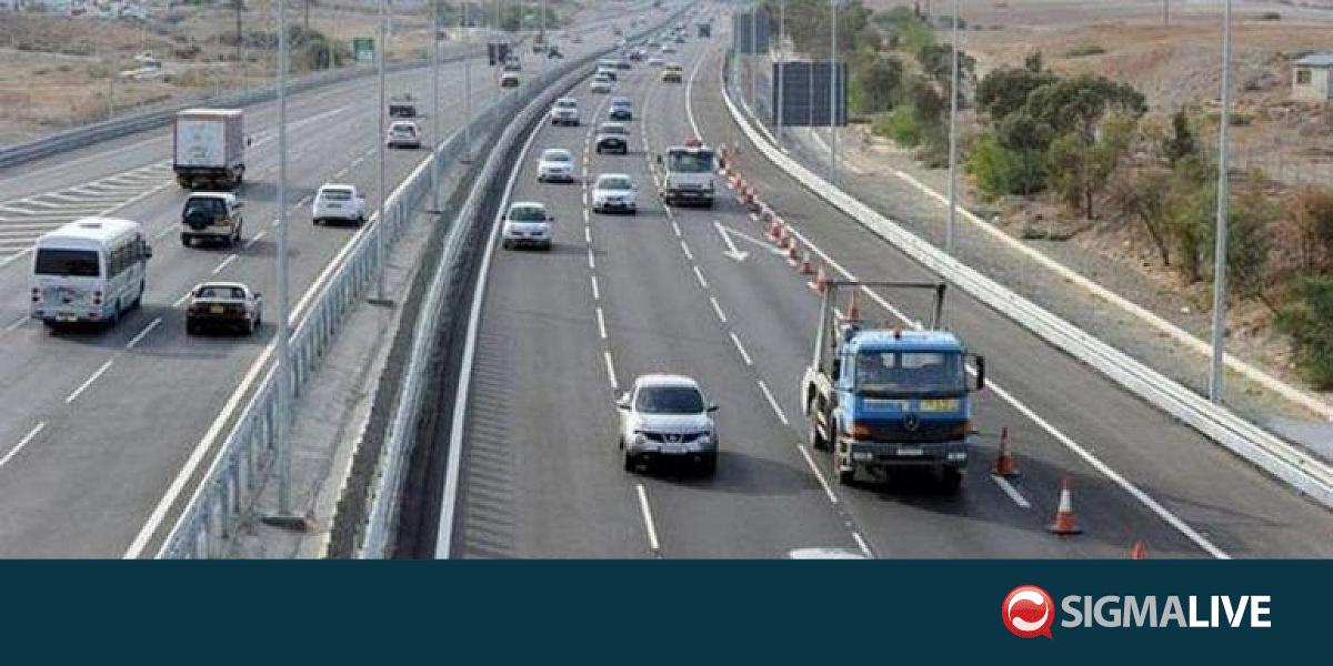 ΒΙΝΤΕΟ: Κυκλοφοριακό κομφούζιο λόγω τροχαίου στον αυτο/δρομο Λ/κας ...
