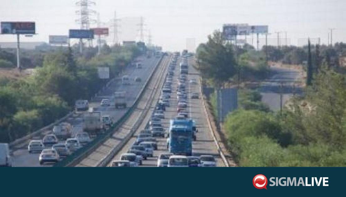 Πυκνή η κίνηση στον αυτοκινιτόδρομο Λευκωσίας-Λεμεσού λόγω τροχαίου - Sigmalive