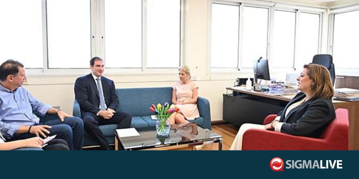 Τοποθέτηση κλιματιστικών σε σχολεία από την εταιρεία Cyfield - Sigmalive