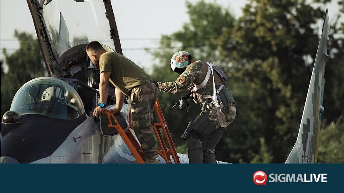 Παραδόθηκαν στην Ουκρανία τα πρώτα F-16 - Sigmalive