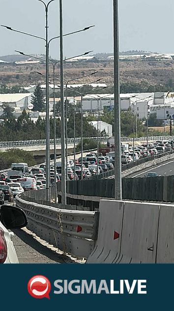 Δόθηκε στη κυκλοφορία ο αυτ/δρομος Λευκωσίας-Λεμεσού–Κίνηση στο σημείο ...