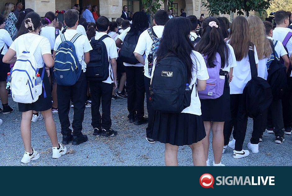 Ζητήματα για έναρξη σχολικής χρονιάς συζήτησε η Αννίτα με ΟΕΛΜΕΚ και γονείς - Sigmalive