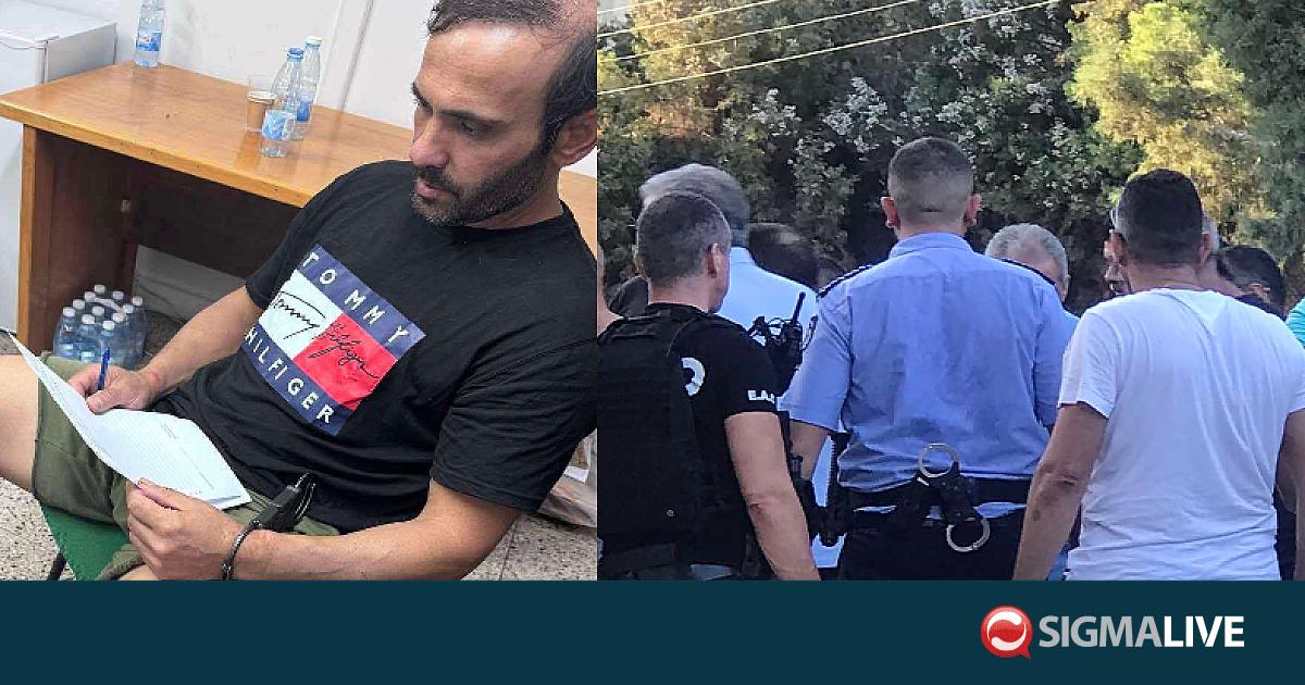ΦΩΤΟ: Άλλαξε μπλούζα, ξυρίστηκε ελαφρώς και πήγε θάλασσα ο «κομμωτής» - Sigmalive