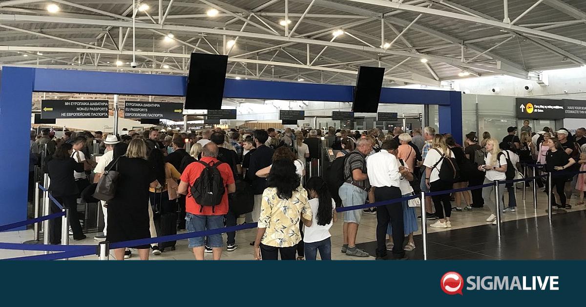 Έπιασαν Μεξικανή με 25 καινούργια κινητά στο αεροδρόμιο Λάρνακας - Sigmalive