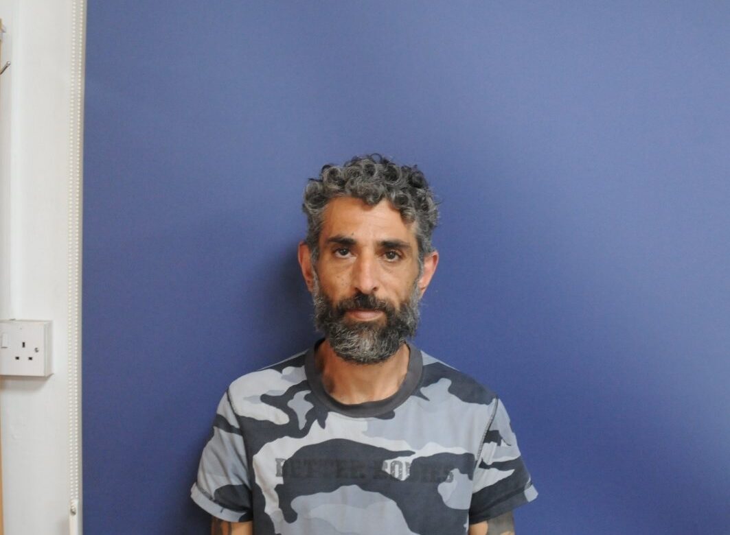 ΦΩΤΟ: Καταζητείται ο Μιχάλης Ανδρέου για σοβαρά αδικήματα στη Λάρνακα ...