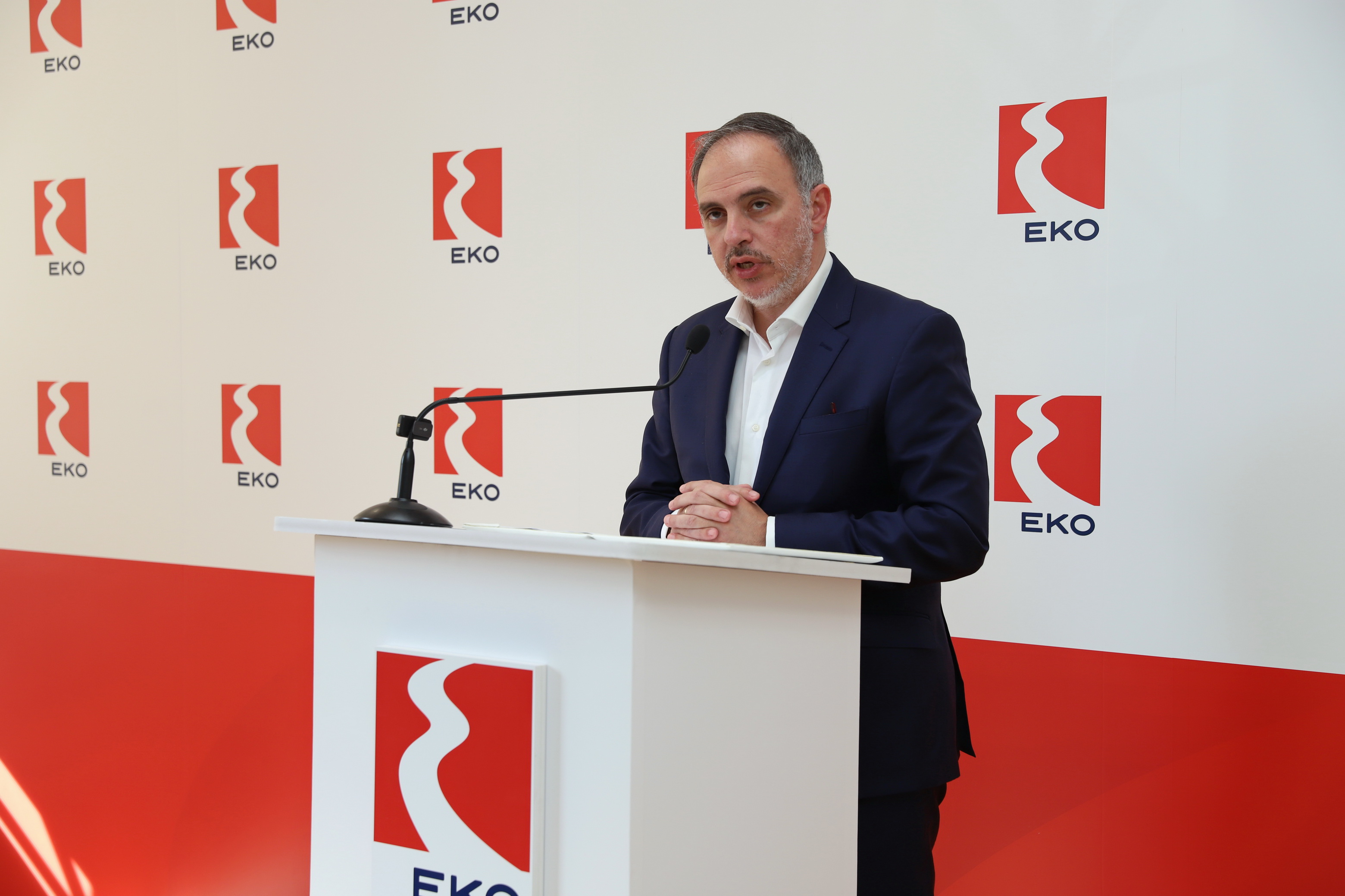 ΕΚΟ Κύπρου: Παρουσίασε το λεύκωμα «Πορεία Μνήμης» - Sigmalive